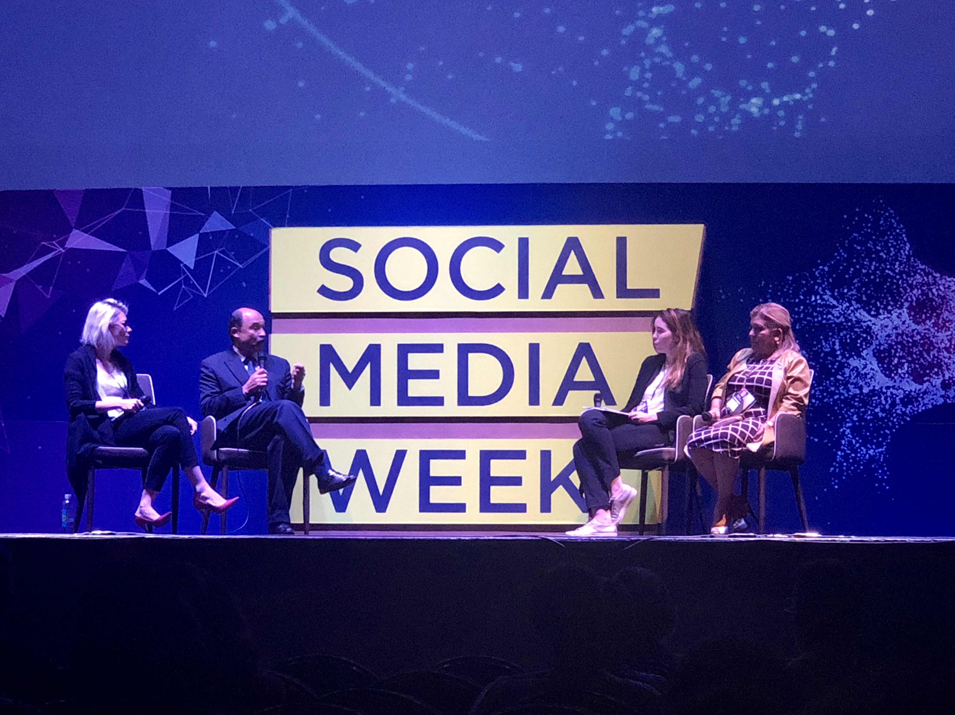 “Digital Diplomacy”: Twitter genera un acercamiento gobierno-población ...